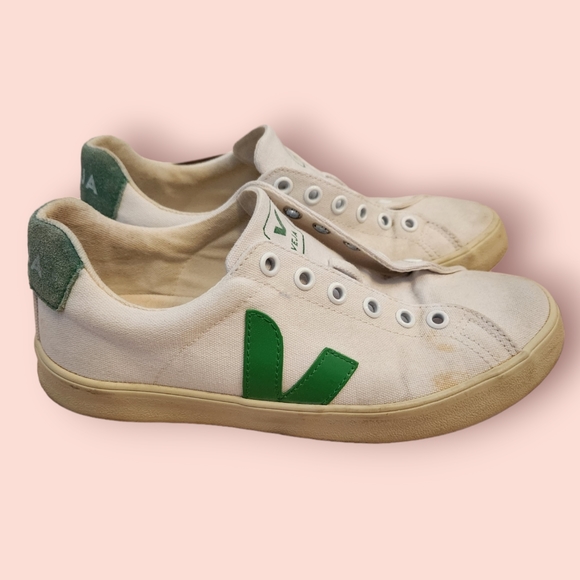 Veja | Shoes | Veja Green Urca Cwl Cotton Sneakers | Poshmark